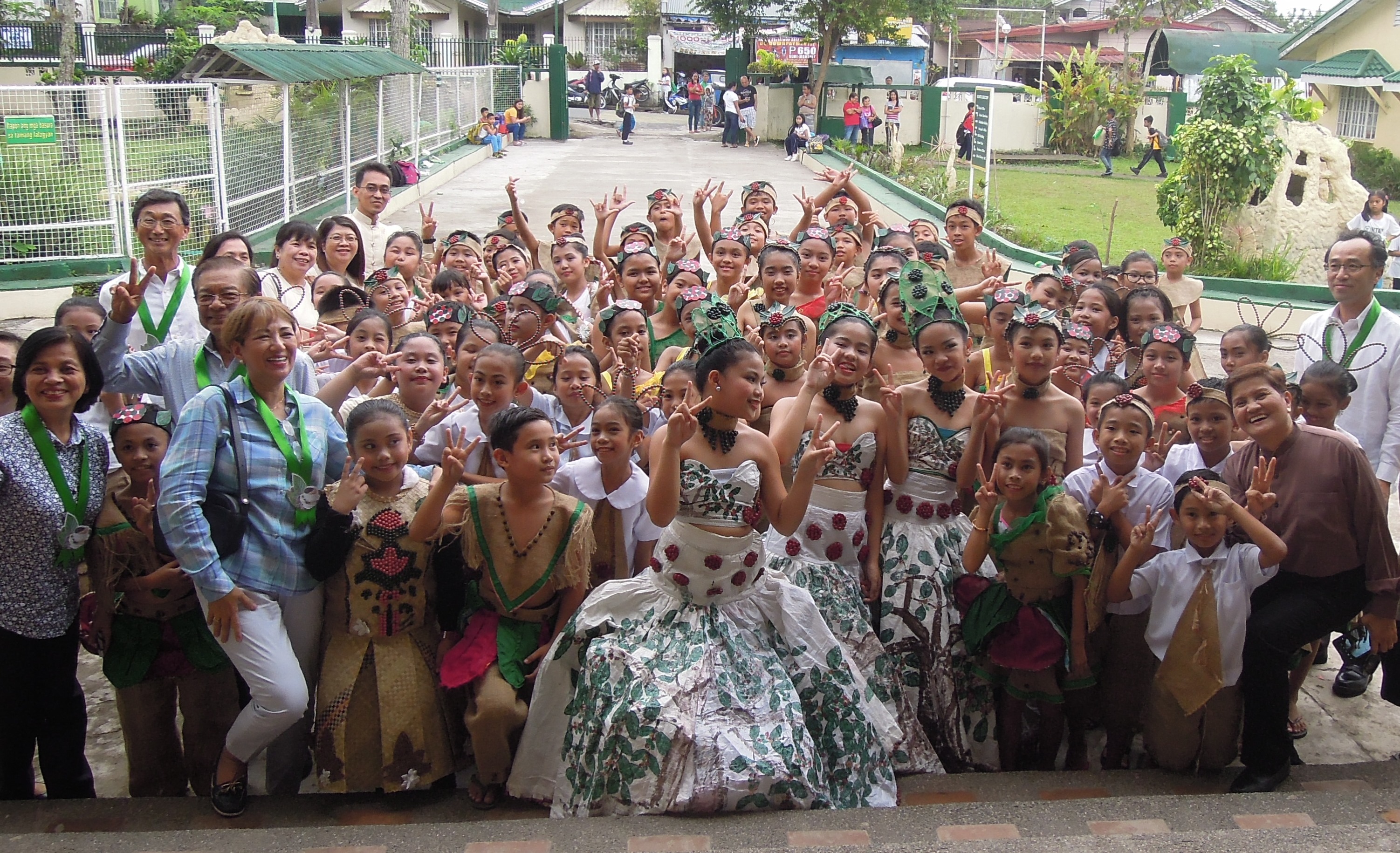 Marubeni Scholarship Foundation, Inc. Donates Computers to Amadeo ...